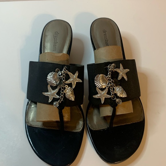 dressbarn | Shoes | Dressbarn Blacksilver Seashell 2 Inch Flip Flop ...